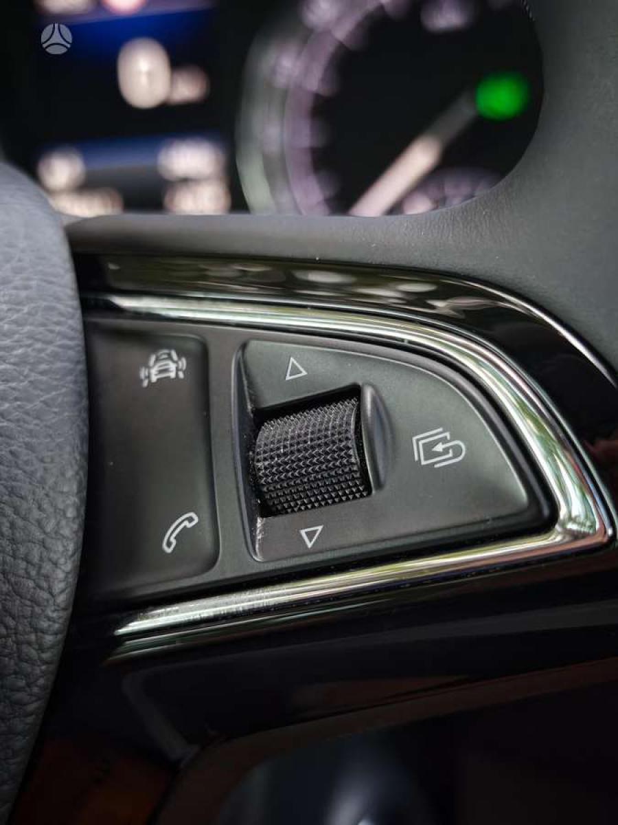 White Skoda Kodiaq 2018 in Vilnius, with an engine capacity of 1.97 L and mileage of 187 thousand km for 19900 €, photo 17 on AUTOMOTO.COM.LV
