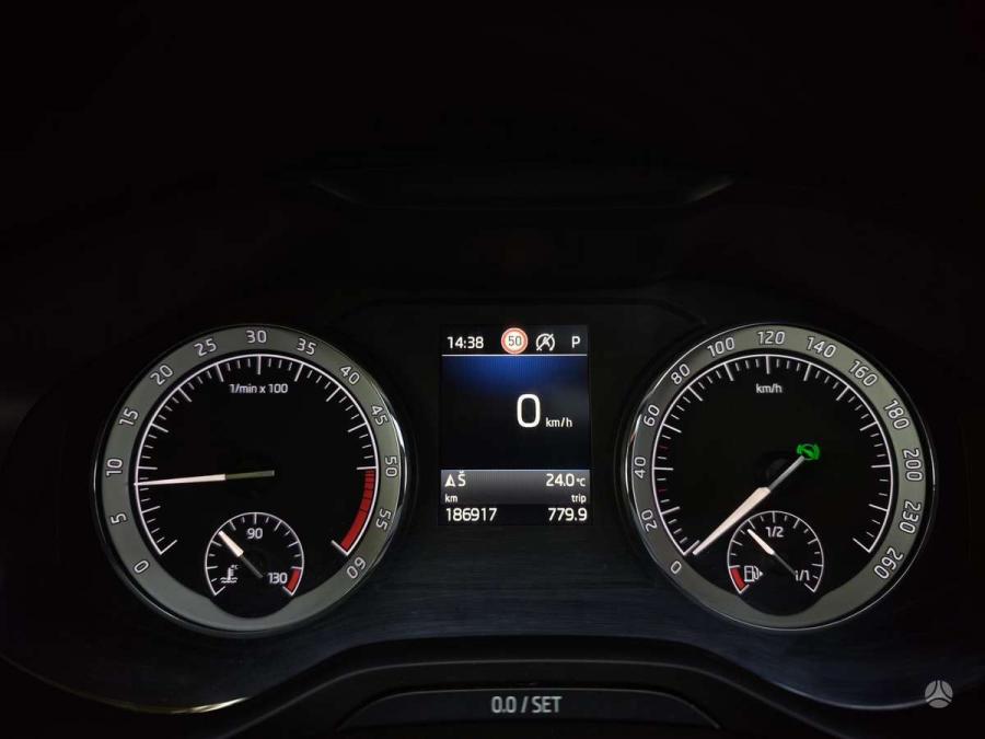 White Skoda Kodiaq 2018 in Vilnius, with an engine capacity of 1.97 L and mileage of 187 thousand km for 19900 €, photo 28 on AUTOMOTO.COM.LV