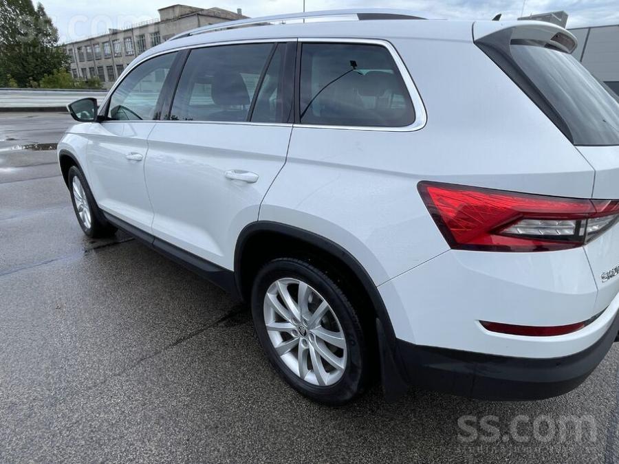 Balts Skoda Kodiaq 2018 Rīga, ar dzinēja tilpumu 2.00 L un nobraukumu 150 tūkst. km par 20600 €, foto 5 vietnē AUTOMOTO.COM.LV