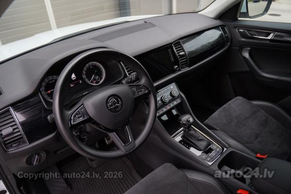 Balts Skoda Kodiaq 2018 Viljandi, ar dzinēja tilpumu 2.00 L un nobraukumu 145 tūkst. km par 21900 €, foto 11 vietnē AUTOMOTO.COM.LV