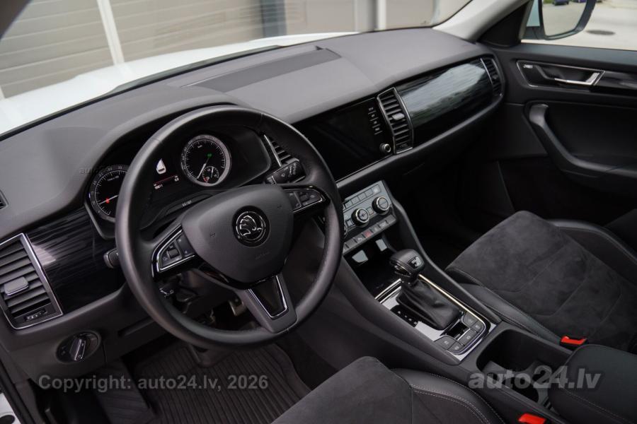 Белый Шкода Kodiaq 2018 в Вильянди, объемом двигателя 2.00 л и пробегом 145 тыс. км за 21900 €, фото 11 на AUTOMOTO.COM.LV