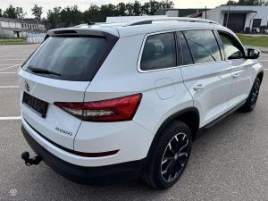Белый Шкода Kodiaq 2018 в Пренай, объемом двигателя 1.97 л и пробегом 280 тыс. км за 14500 €, фото 6 на AUTOMOTO.COM.LV