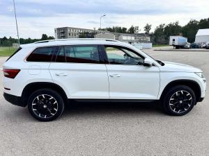 Белый Шкода Kodiaq 2018 в Пренай, объемом двигателя 1.97 л и пробегом 280 тыс. км за 14500 €, фото 9 на AUTOMOTO.COM.LV