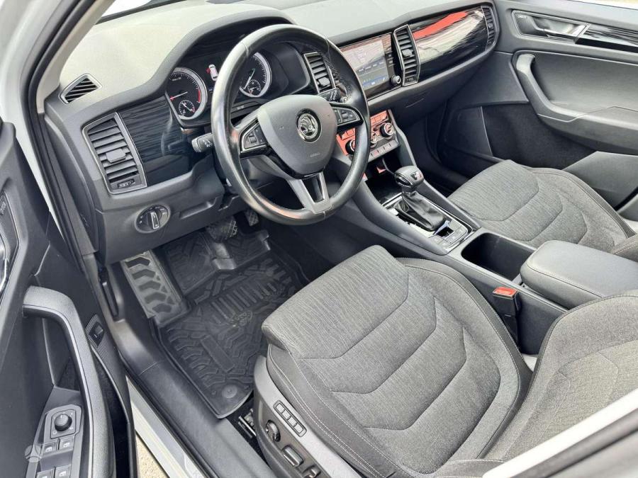 Белый Шкода Kodiaq 2018 в Пренай, объемом двигателя 1.97 л и пробегом 280 тыс. км за 14500 €, фото 20 на AUTOMOTO.COM.LV