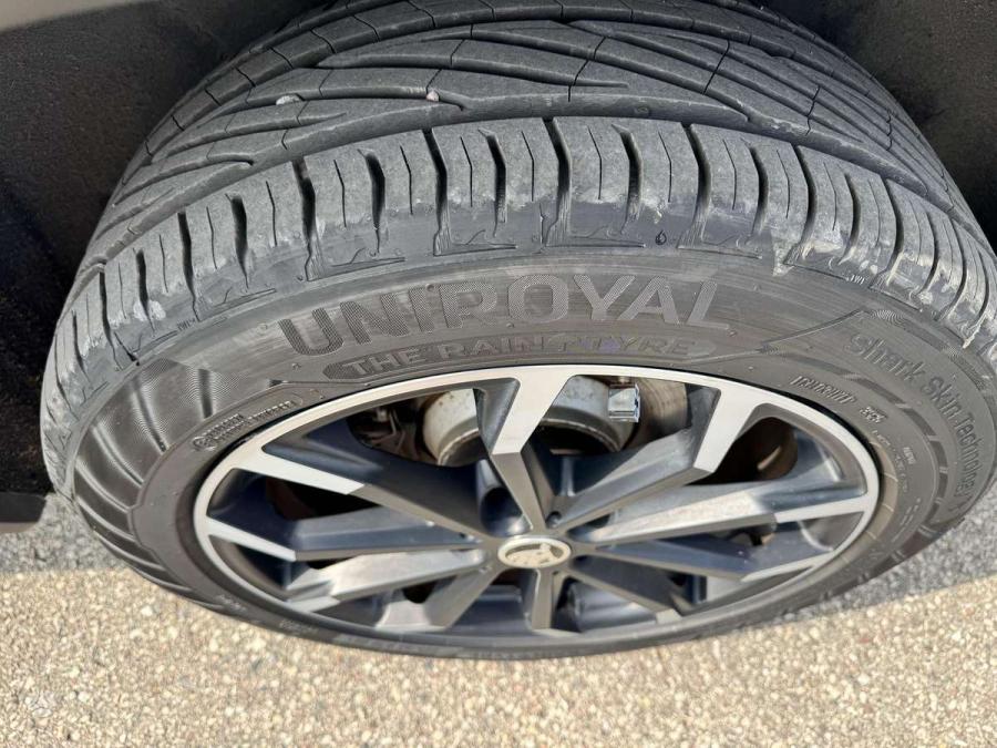 Белый Шкода Kodiaq 2018 в Пренай, объемом двигателя 1.97 л и пробегом 280 тыс. км за 14500 €, фото 32 на AUTOMOTO.COM.LV