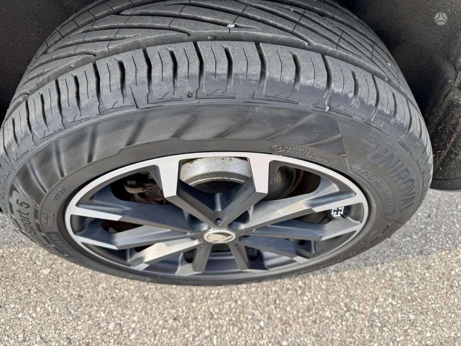 Белый Шкода Kodiaq 2018 в Пренай, объемом двигателя 1.97 л и пробегом 280 тыс. км за 14500 €, фото 44 на AUTOMOTO.COM.LV