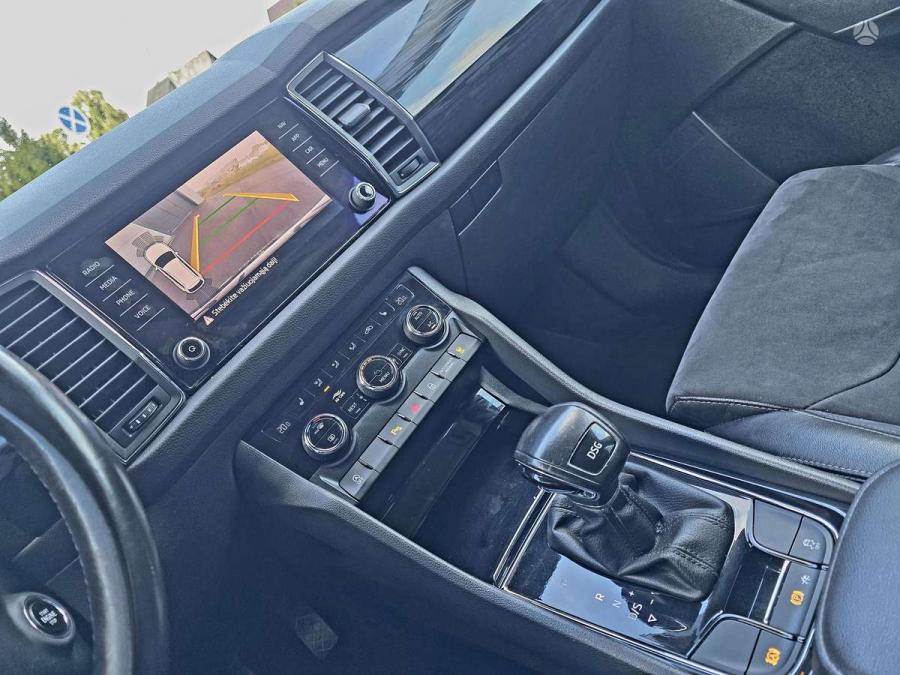Белый Шкода Kodiaq 2018 в Кретинга, объемом двигателя 2.00 л и пробегом 355 тыс. км за 12700 €, фото 17 на AUTOMOTO.COM.LV