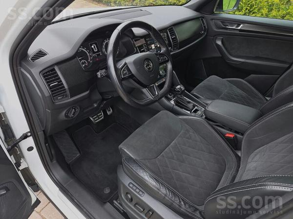 White Skoda Kodiaq 2018 in Riga, with an engine capacity of 2.00 L and mileage of 205 thousand km for 20500 €, photo 8 on AUTOMOTO.COM.LV