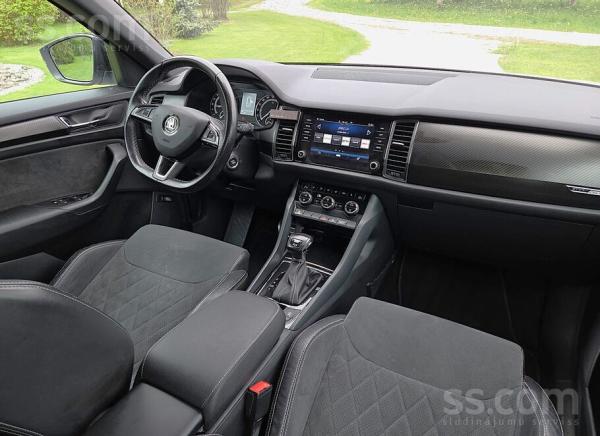 White Skoda Kodiaq 2018 in Riga, with an engine capacity of 2.00 L and mileage of 205 thousand km for 20500 €, photo 9 on AUTOMOTO.COM.LV