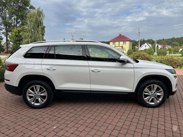 Balts Skoda Kodiaq 2018 Kelmė, ar dzinēja tilpumu 1.97 L un nobraukumu 293 tūkst. km par 17200 €, foto 5 vietnē AUTOMOTO.COM.LV