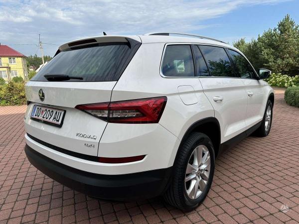 Balts Skoda Kodiaq 2018 Kelmė, ar dzinēja tilpumu 1.97 L un nobraukumu 293 tūkst. km par 17200 €, foto 6 vietnē AUTOMOTO.COM.LV