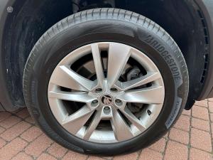 Balts Skoda Kodiaq 2018 Kelmė, ar dzinēja tilpumu 1.97 L un nobraukumu 293 tūkst. km par 17200 €, foto 27 vietnē AUTOMOTO.COM.LV