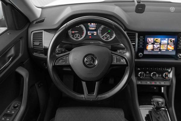 Balts Skoda Kodiaq 2018 Viļņa, ar dzinēja tilpumu 1.97 L un nobraukumu 149 tūkst. km par 18499 €, foto 5 vietnē AUTOMOTO.COM.LV