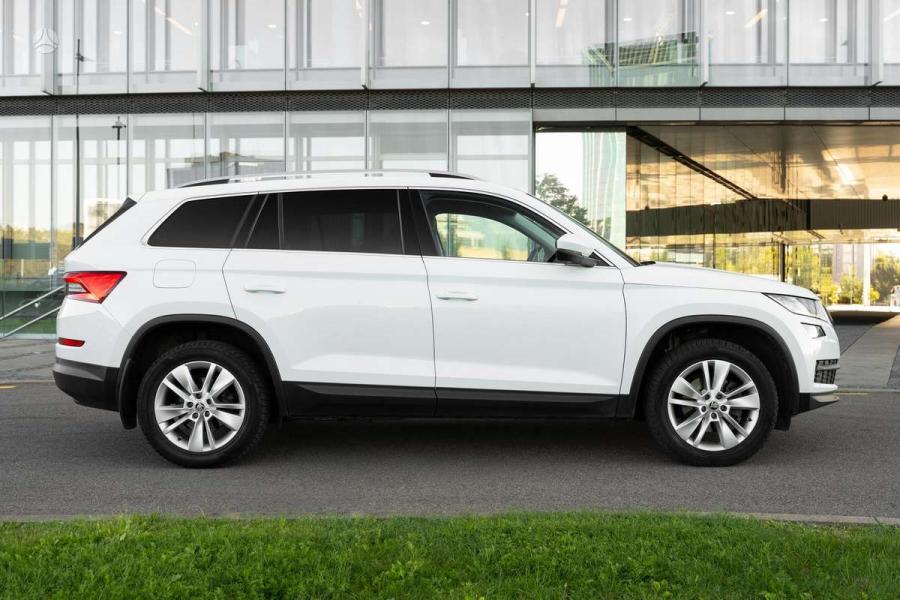 Balts Skoda Kodiaq 2018 Viļņa, ar dzinēja tilpumu 1.97 L un nobraukumu 149 tūkst. km par 18499 €, foto 14 vietnē AUTOMOTO.COM.LV