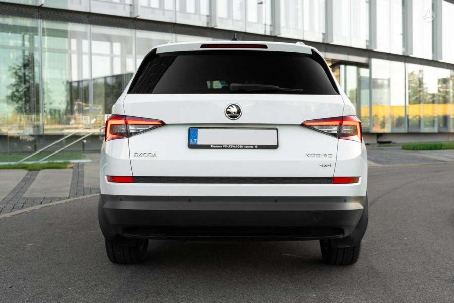 Balts Skoda Kodiaq 2018 Viļņa, ar dzinēja tilpumu 1.97 L un nobraukumu 149 tūkst. km par 18499 €, foto 15 vietnē AUTOMOTO.COM.LV