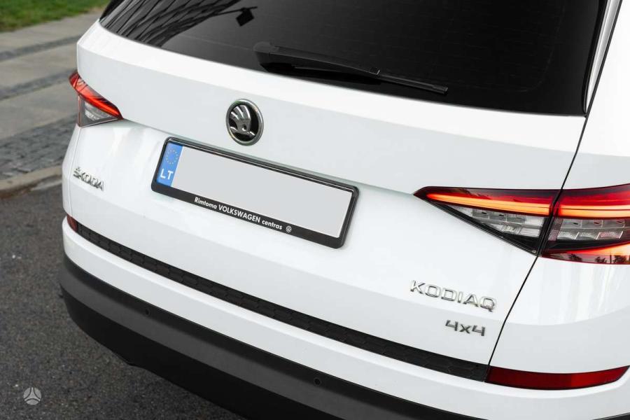 Balts Skoda Kodiaq 2018 Viļņa, ar dzinēja tilpumu 1.97 L un nobraukumu 149 tūkst. km par 18499 €, foto 16 vietnē AUTOMOTO.COM.LV