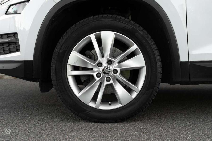 Balts Skoda Kodiaq 2018 Viļņa, ar dzinēja tilpumu 1.97 L un nobraukumu 149 tūkst. km par 18499 €, foto 18 vietnē AUTOMOTO.COM.LV