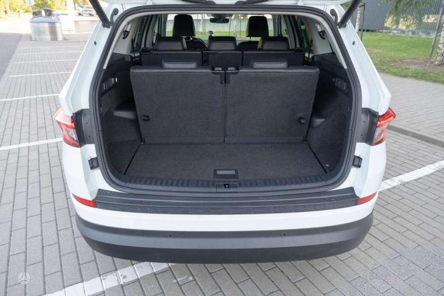 Balts Skoda Kodiaq 2018 Viļņa, ar dzinēja tilpumu 1.97 L un nobraukumu 149 tūkst. km par 18499 €, foto 33 vietnē AUTOMOTO.COM.LV