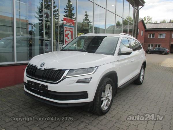 Skoda Kodiaq 2018 in Tartu on AUTOMOTO.COM.LV White Skoda Kodiaq 2018 in Tartu, with an engine capacity of 2.00 L and mileage of 211 thousand km for 17990 €, photo 1 on AUTOMOTO.COM.LV