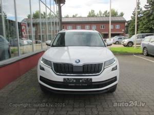 Белый Шкода Kodiaq 2018 в Тарту, объемом двигателя 2.00 л и пробегом 211 тыс. км за 17990 €, фото 3 на AUTOMOTO.COM.LV