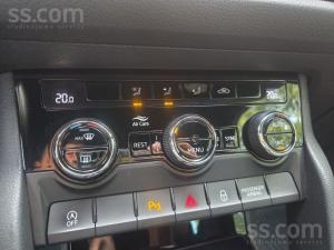 White Skoda Kodiaq 2018 in Riga, with an engine capacity of 2.00 L and mileage of 0 thousand km for 15900 €, photo 13 on AUTOMOTO.COM.LV