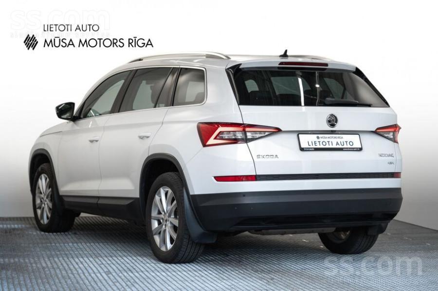 Balts Skoda Kodiaq 2018 Rīga, ar dzinēja tilpumu 2.00 L un nobraukumu 150 tūkst. km par 19900 €, foto 12 vietnē AUTOMOTO.COM.LV