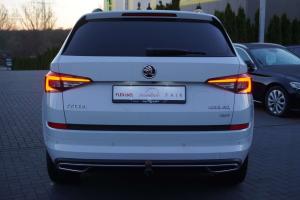 White Skoda Kodiaq 2019 in Kaunas, with an engine capacity of 2.00 L and mileage of 90 thousand km for 31660 €, photo 4 on AUTOMOTO.COM.LV