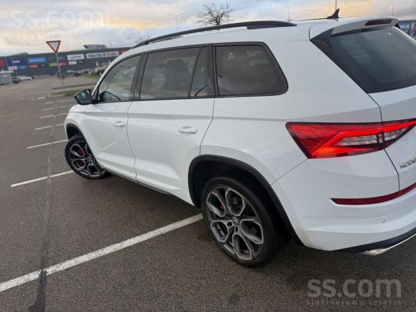 Белый Шкода Kodiaq 2019 в Рига, объемом двигателя 2.00 л и пробегом 261 тыс. км за 21500 €, фото 10 на AUTOMOTO.COM.LV