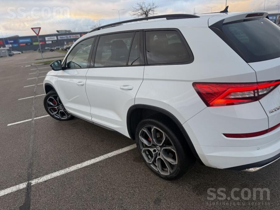 Balts Skoda Kodiaq 2019 Rīga, ar dzinēja tilpumu 2.00 L un nobraukumu 261 tūkst. km par 21500 €, foto 10 vietnē AUTOMOTO.COM.LV