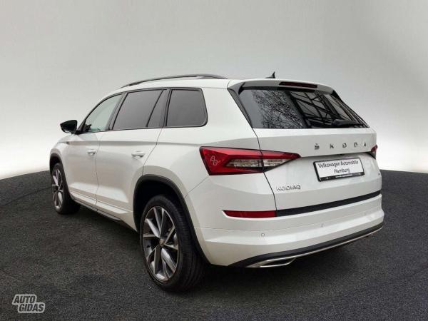 White Skoda Kodiaq 2019 in Kaunas, with an engine capacity of 2.00 L and mileage of 99 thousand km for 29152 €, photo 3 on AUTOMOTO.COM.LV