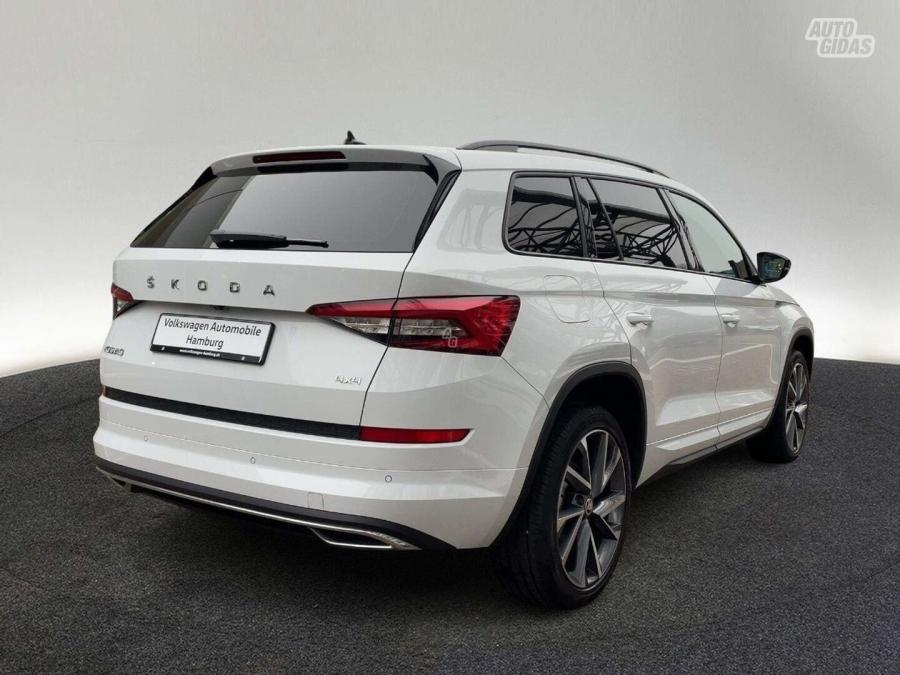 Белый Шкода Kodiaq 2019 в Каунас, объемом двигателя 2.00 л и пробегом 99 тыс. км за 29152 €, фото 4 на AUTOMOTO.COM.LV