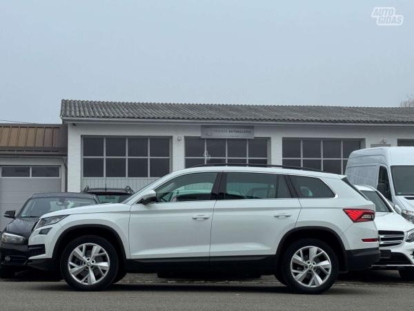 Белый Шкода Kodiaq 2019 в Каунас, объемом двигателя 2.00 л и пробегом 73 тыс. км за 29600 €, фото 2 на AUTOMOTO.COM.LV