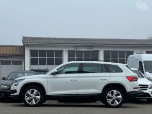 White Skoda Kodiaq 2019 in Kaunas, with an engine capacity of 2.00 L and mileage of 73 thousand km for 29600 €, photo 2 on AUTOMOTO.COM.LV