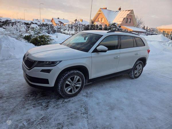 Белый Шкода Kodiaq 2019 в Гаргждай, объемом двигателя 1.97 л и пробегом 395 тыс. км за 15900 €, фото 1 на AUTOMOTO.COM.LV