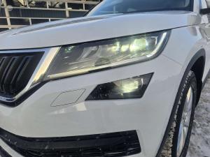 Белый Шкода Kodiaq 2019 в Вильнюс, объемом двигателя 1.97 л и пробегом 123 тыс. км за 24200 €, фото 2 на AUTOMOTO.COM.LV