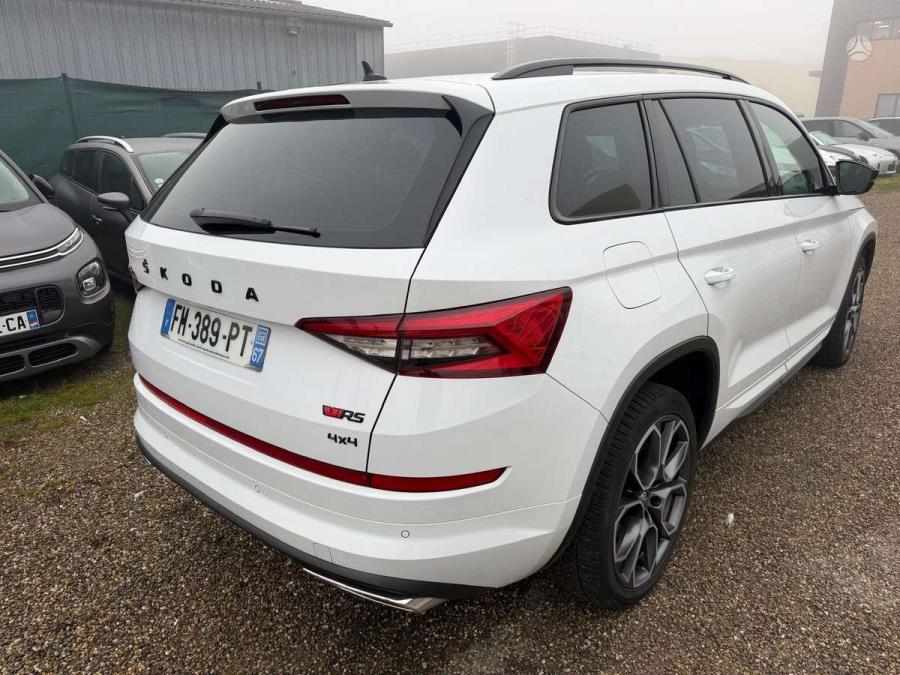 Balts Skoda Kodiaq 2019 Tauragė, ar dzinēja tilpumu 1.97 L un nobraukumu 360 tūkst. km par 16600 €, foto 4 vietnē AUTOMOTO.COM.LV