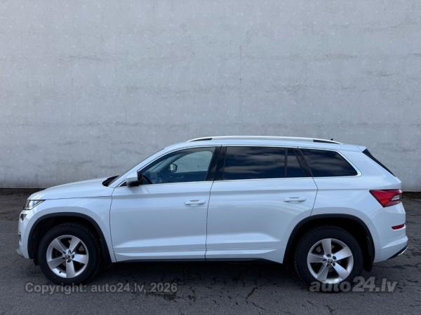 Белый Шкода Kodiaq 2019 в Таллин, объемом двигателя 1.50 л и пробегом 165 тыс. км за 25000 €, фото 2 на AUTOMOTO.COM.LV