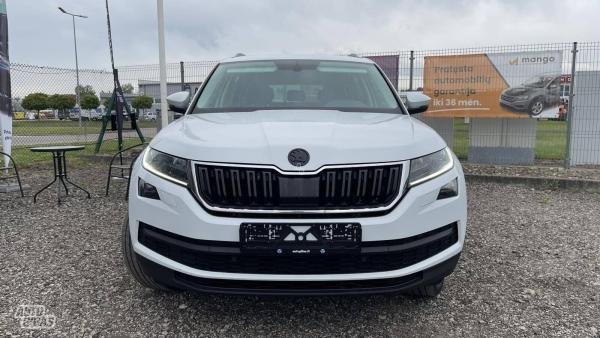 White Skoda Kodiaq 2019 in Marijampole, with an engine capacity of 2.00 L and mileage of 227 thousand km for 15990 €, photo 4 on AUTOMOTO.COM.LV