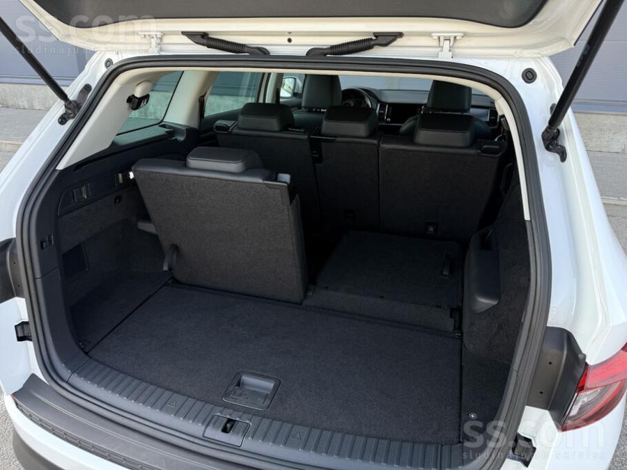 Balts Skoda Kodiaq 2019 Rīga, ar dzinēja tilpumu 2.00 L un nobraukumu 154 tūkst. km par 19990 €, foto 18 vietnē AUTOMOTO.COM.LV