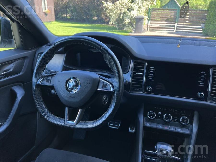 Белый Шкода Kodiaq 2019 в Огре, объемом двигателя 1.50 л и пробегом 130 тыс. км за 19950 €, фото 15 на AUTOMOTO.COM.LV