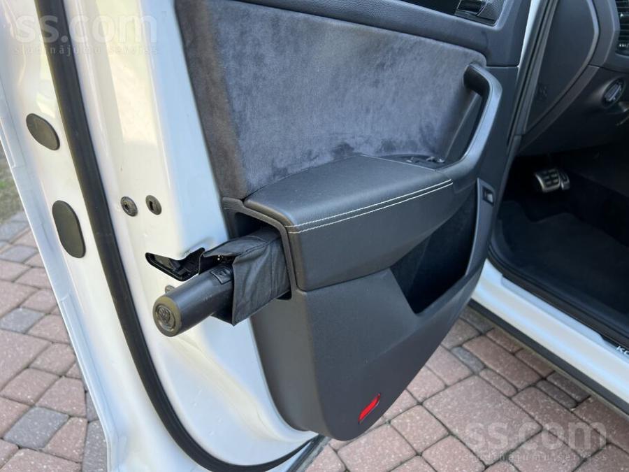 Белый Шкода Kodiaq 2019 в Огре, объемом двигателя 1.50 л и пробегом 130 тыс. км за 19950 €, фото 19 на AUTOMOTO.COM.LV