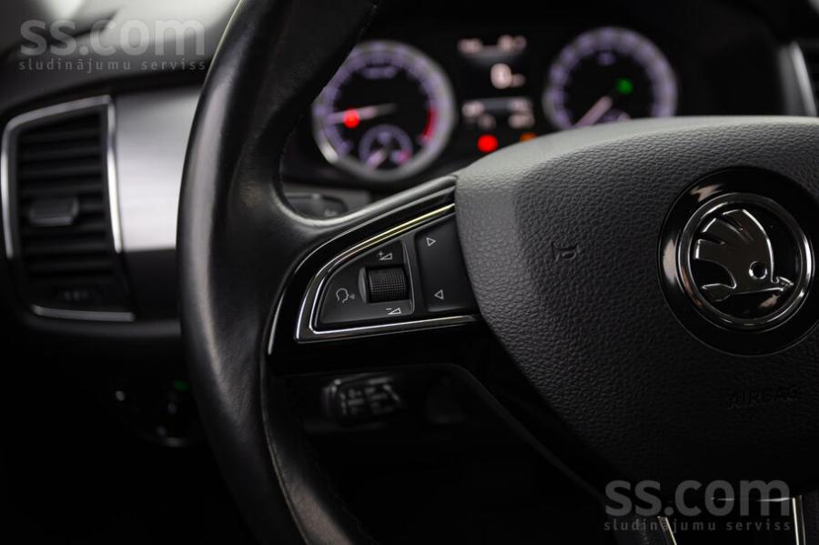 Balts Skoda Kodiaq 2019 Rīga, ar dzinēja tilpumu 2.00 L un nobraukumu 0 tūkst. km par 15500 €, foto 28 vietnē AUTOMOTO.COM.LV