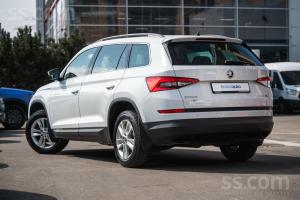 Белый Шкода Kodiaq 2019 в Рига, объемом двигателя 1.50 л и пробегом 90 тыс. км за 18990 €, фото 5 на AUTOMOTO.COM.LV