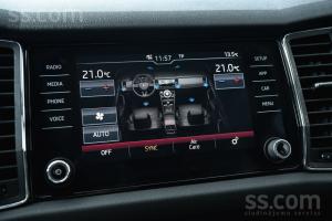 Белый Шкода Kodiaq 2019 в Рига, объемом двигателя 1.50 л и пробегом 90 тыс. км за 18990 €, фото 22 на AUTOMOTO.COM.LV