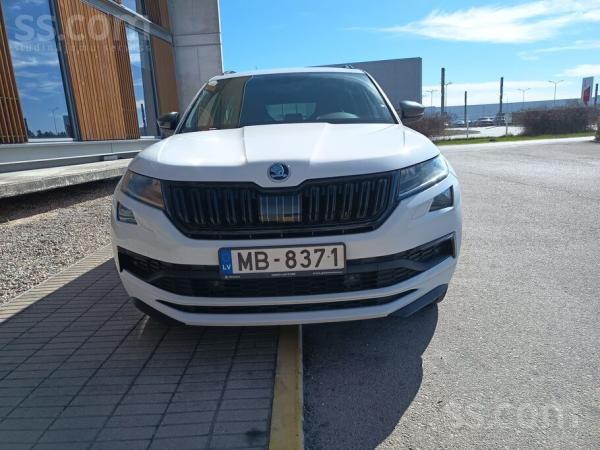 Белый Шкода Kodiaq 2019 в Рига, объемом двигателя 2.00 л и пробегом 253 тыс. км за 23000 €, фото 2 на AUTOMOTO.COM.LV