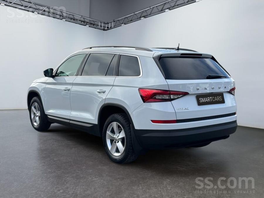 Белый Шкода Kodiaq 2019 в Рига, объемом двигателя 1.50 л и пробегом 90 тыс. км за 19600 €, фото 4 на AUTOMOTO.COM.LV