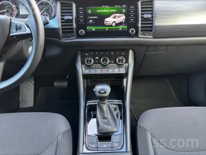 Белый Шкода Kodiaq 2019 в Рига, объемом двигателя 1.50 л и пробегом 90 тыс. км за 19600 €, фото 12 на AUTOMOTO.COM.LV