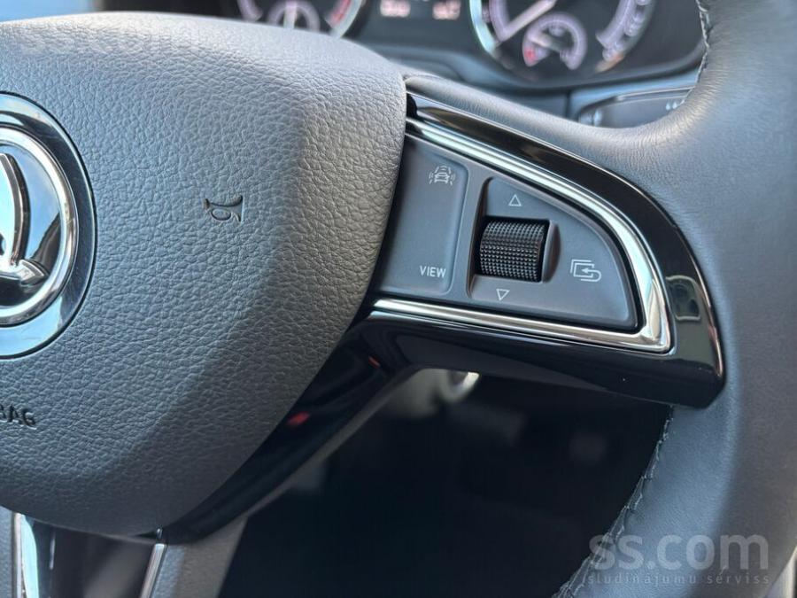 Белый Шкода Kodiaq 2019 в Рига, объемом двигателя 1.50 л и пробегом 90 тыс. км за 19600 €, фото 20 на AUTOMOTO.COM.LV