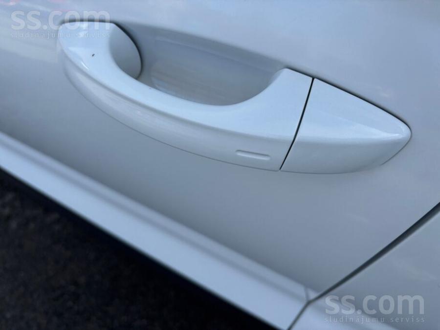 Белый Шкода Kodiaq 2019 в Рига, объемом двигателя 1.50 л и пробегом 90 тыс. км за 19600 €, фото 24 на AUTOMOTO.COM.LV