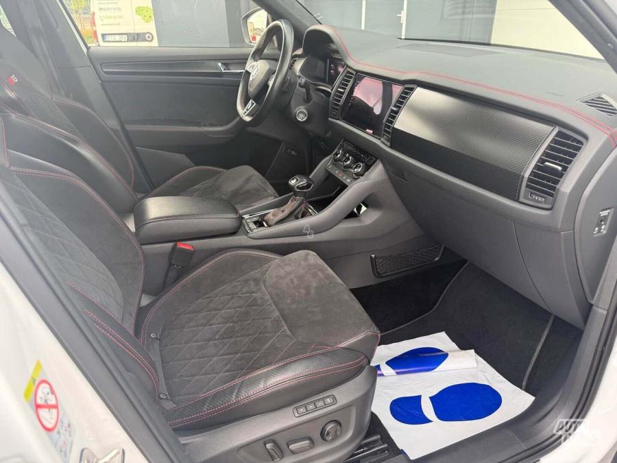Белый Шкода Kodiaq 2019 в Вильнюс, объемом двигателя 2.00 л и пробегом 222 тыс. км за 22300 €, фото 18 на AUTOMOTO.COM.LV